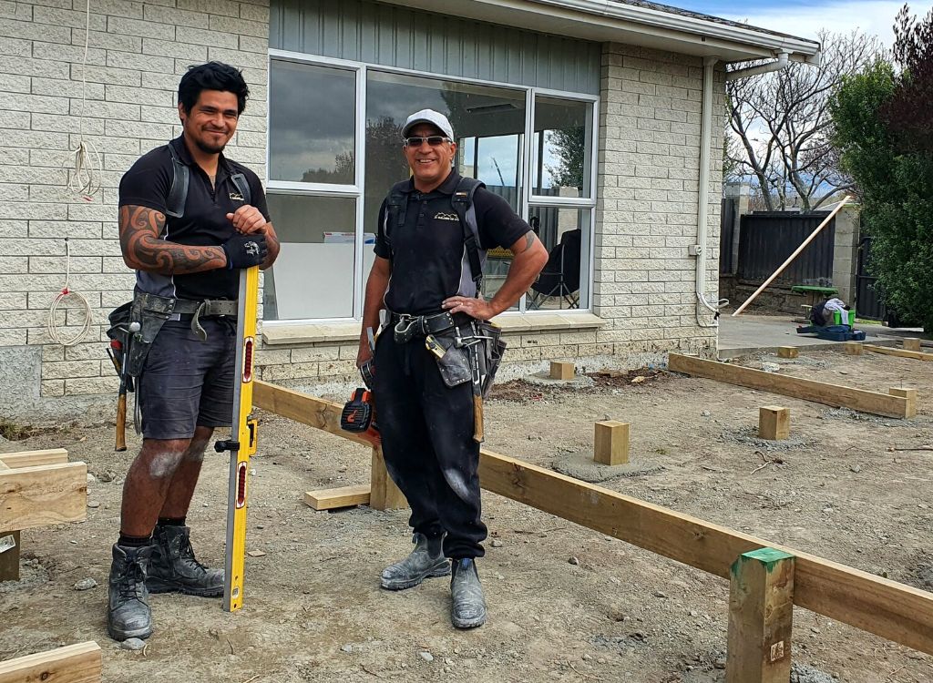 2 Eazy Building | Hawke's Bay Online