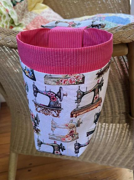 Floral Sewing Machines Thread Catcher/Pin Cushion/Table Tidy